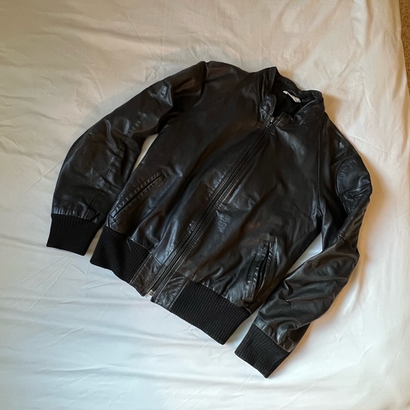 made by neto | Jackets & Coats | Vintage Black Leather Bomber Jacket | Poshmark